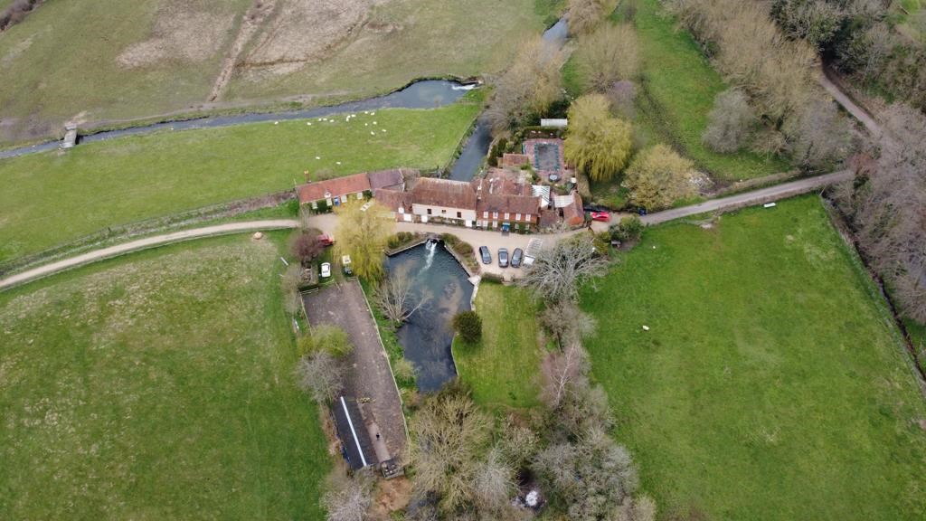 Locations Hub - High Mill House
